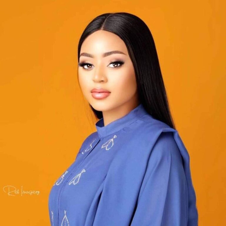Regina Daniel - CINE